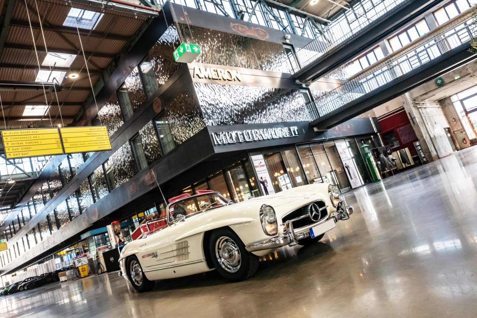 MOTORWORLD: Space for mobile passion